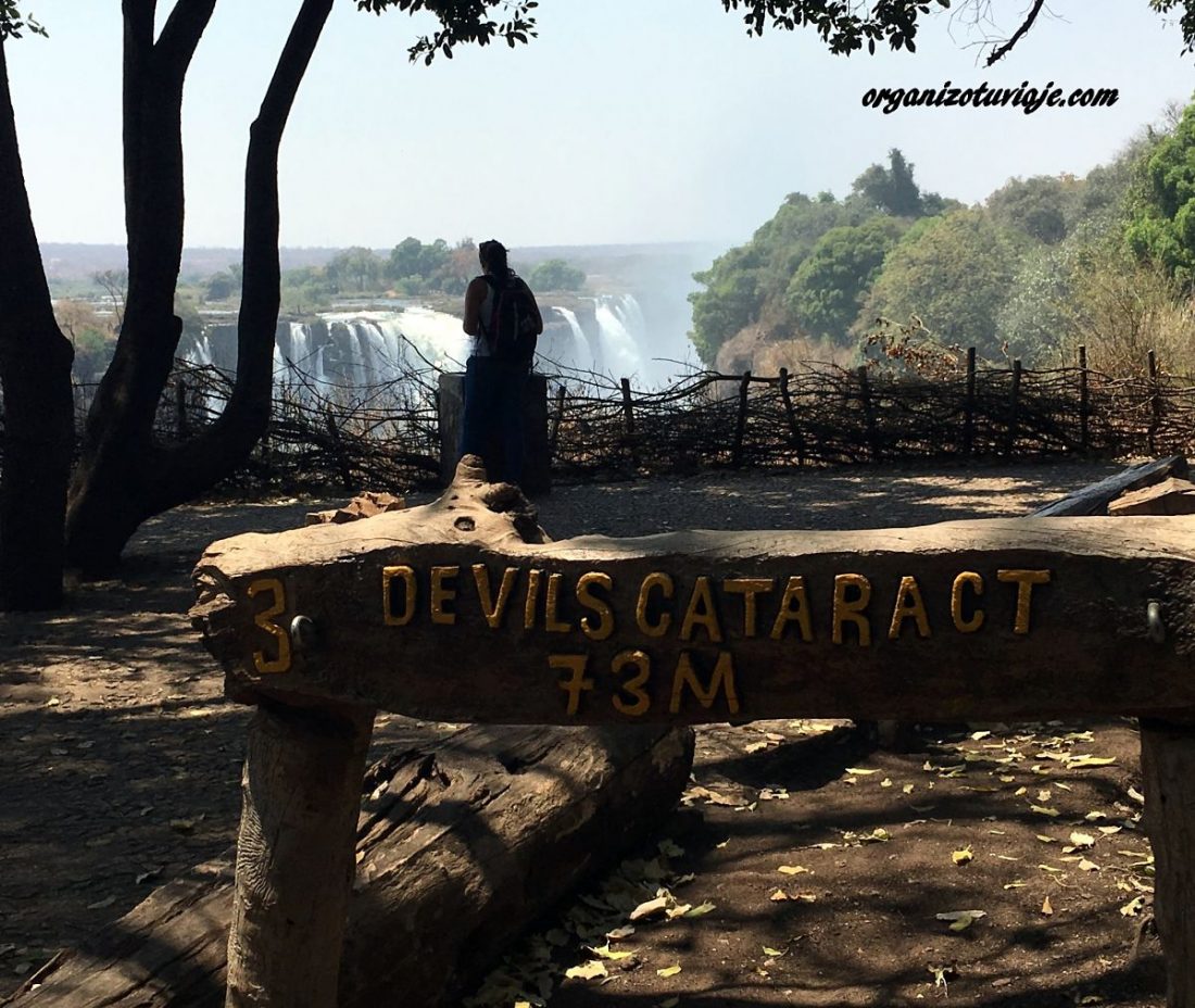 Viajar a las CATARATAS VICTORIA por tu cuenta 🧡