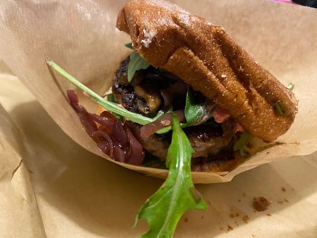 Dónde comer en Rovaniemi bien y barato. Restaurantes locales