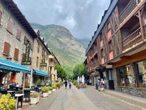 Qué hacer en BENASQUE y alrededores